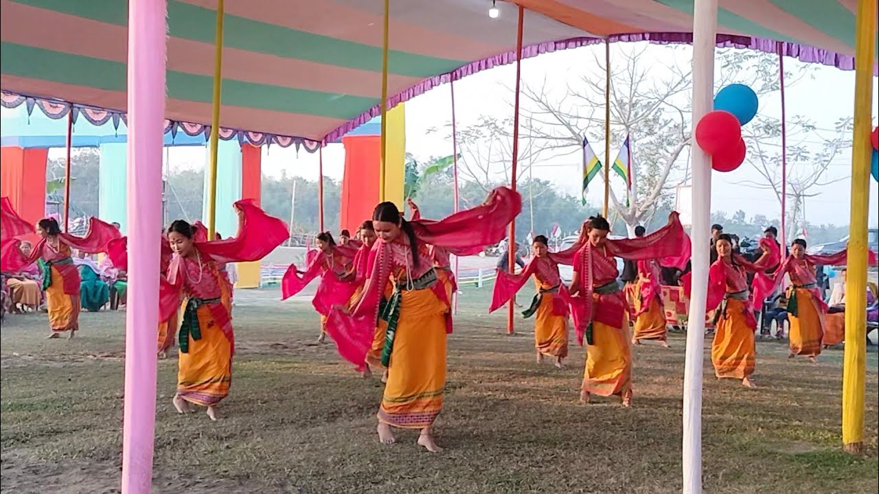 Bodo traditional dance Bagurumba Mwsanai - YouTube