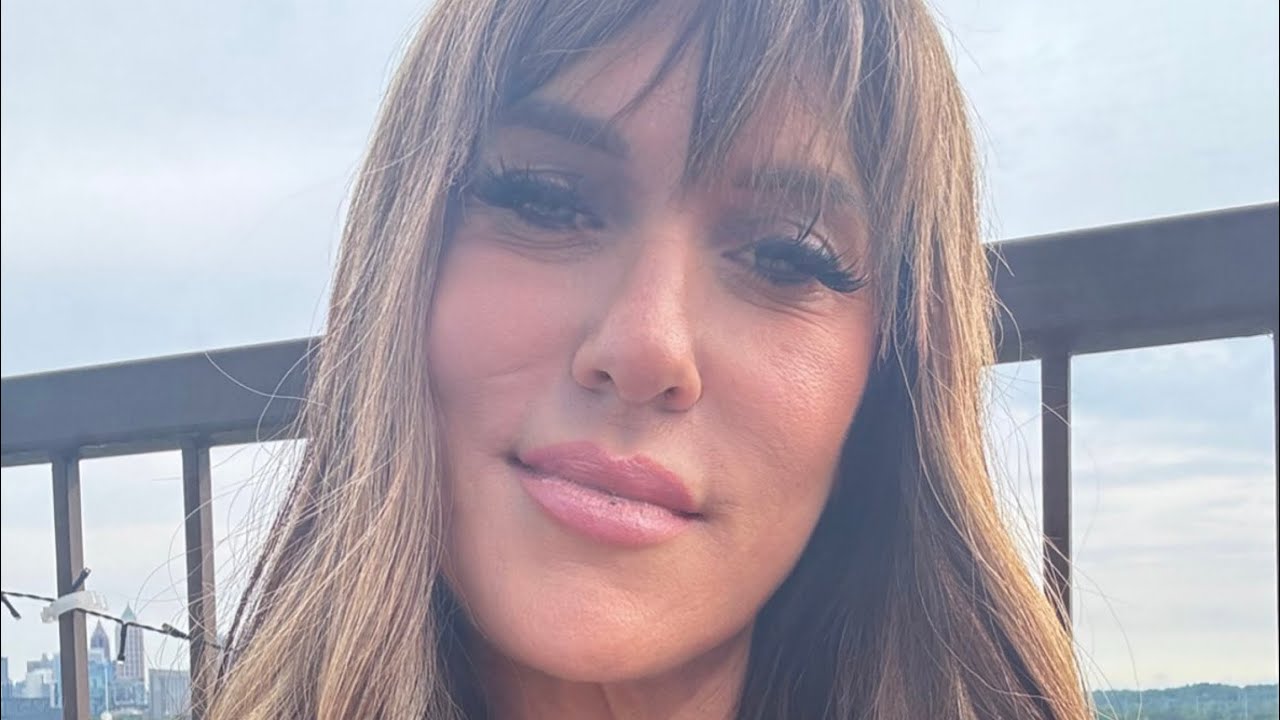 Real Talk Kim is live! - YouTube