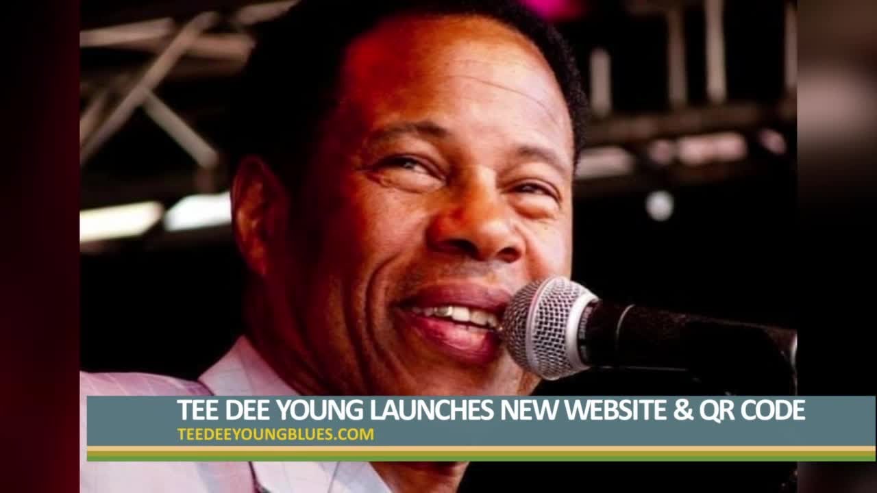 Tee Dee Young performs at Jeff Ruby's October 30 - YouTube