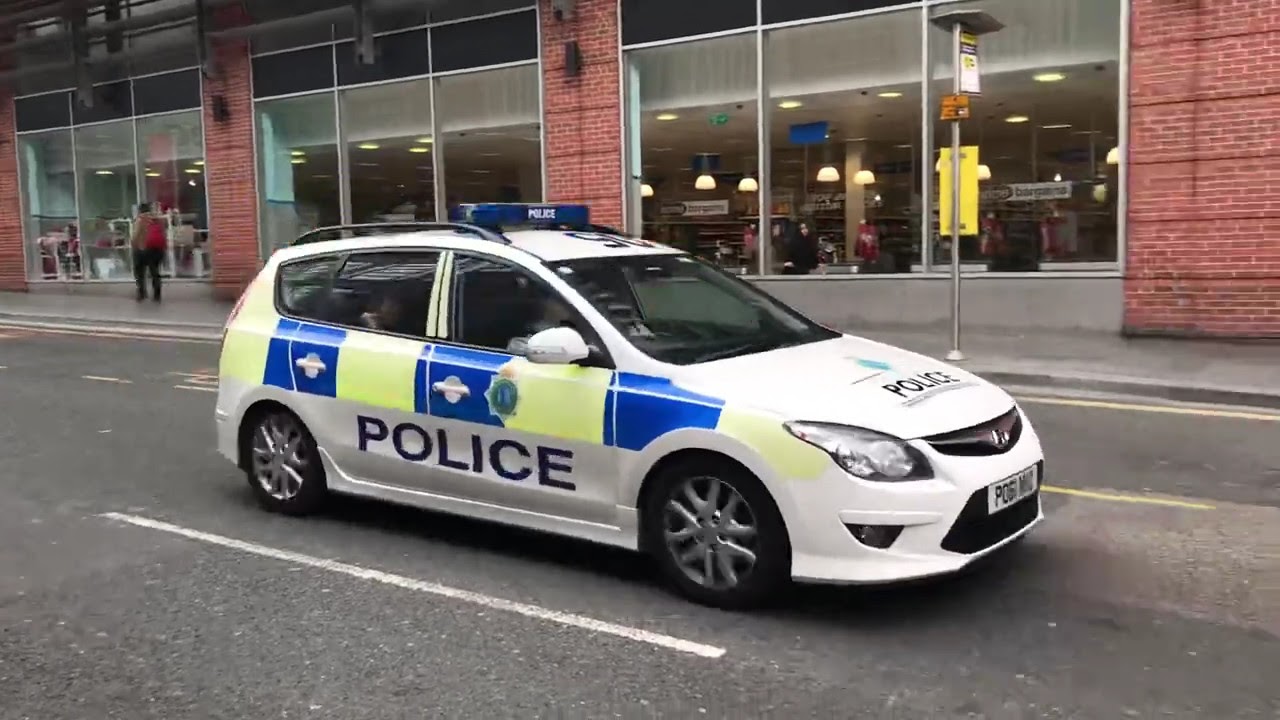Merseyside Police Driver Training Car Responding - YouTube