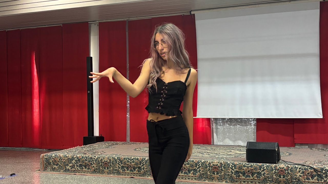 [241013] K-POP Dance Showcase in Italy | Karma - Pixy by Alis @ Cosplay ...