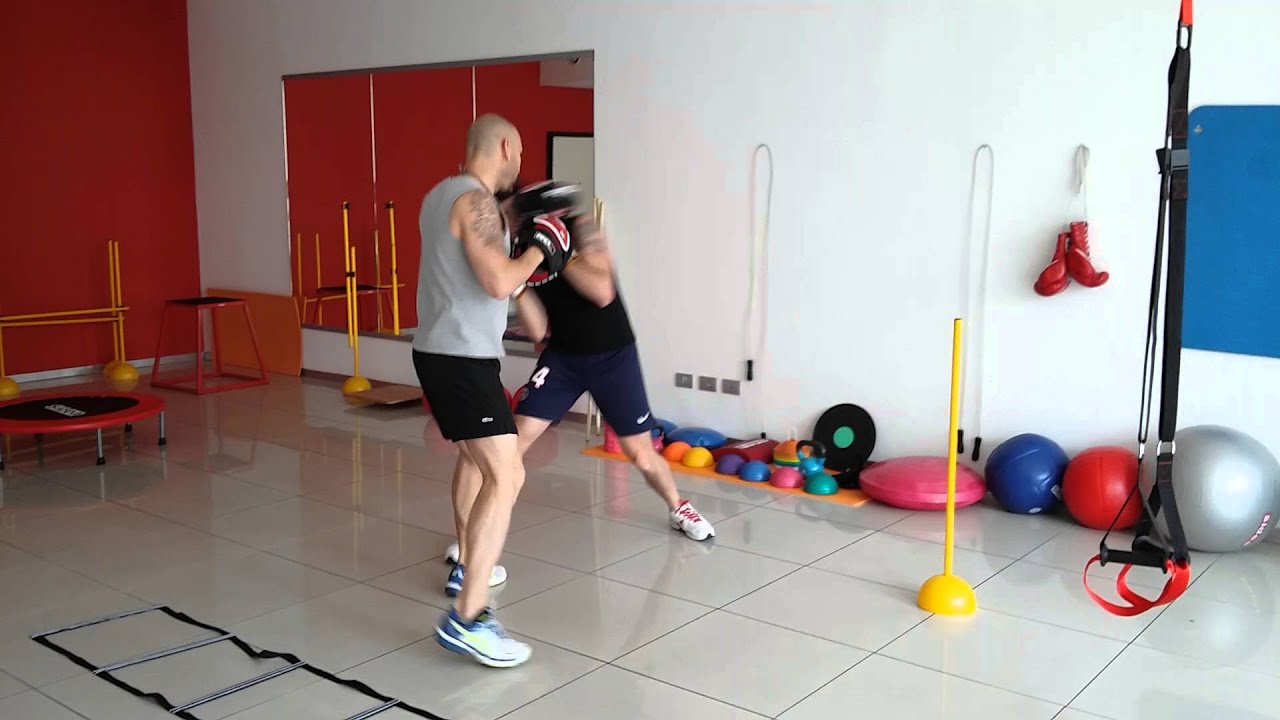CORSO DI BOXE Bergamo - YouTube