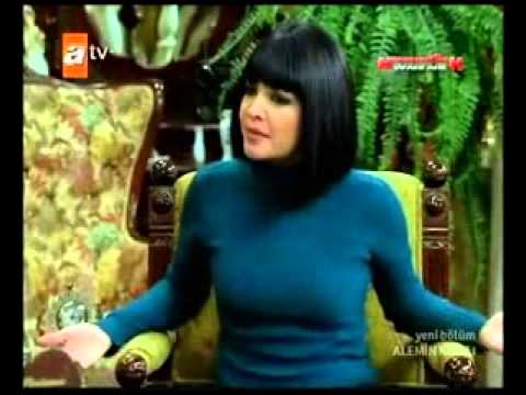 Mehveşin Müthiş Bacaklarına Yakın Çekim Alemin Kralı   ATV