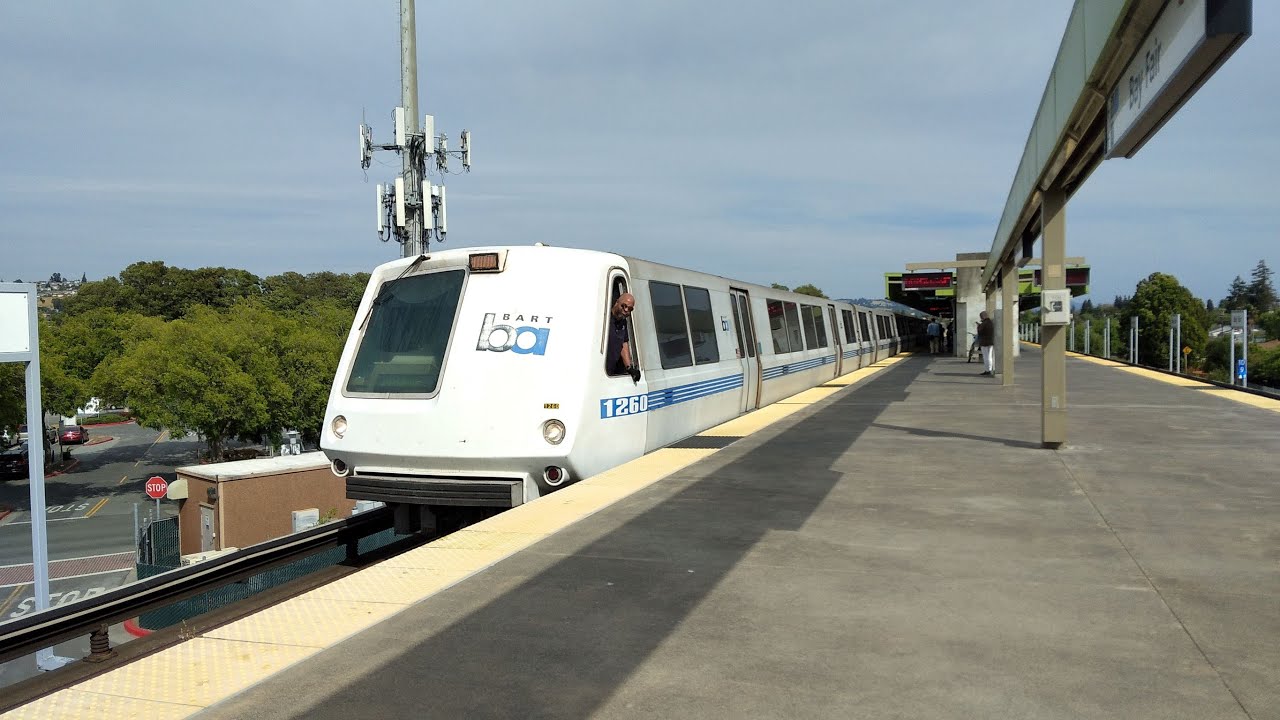 3 BART Trains at Bay Fair Station - YouTube