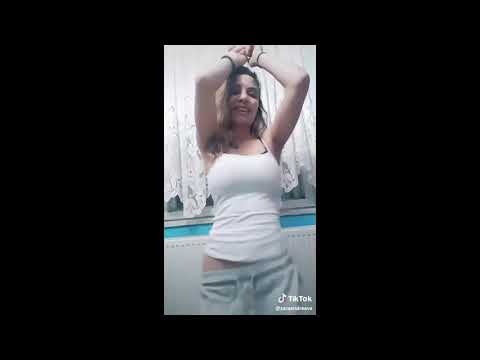 Roman Oynayan Güzel Kızlar - Roman Kızlar Yanıyor Dansları Yakıyor - Roman Kızlar Akıllara Zarar!...
