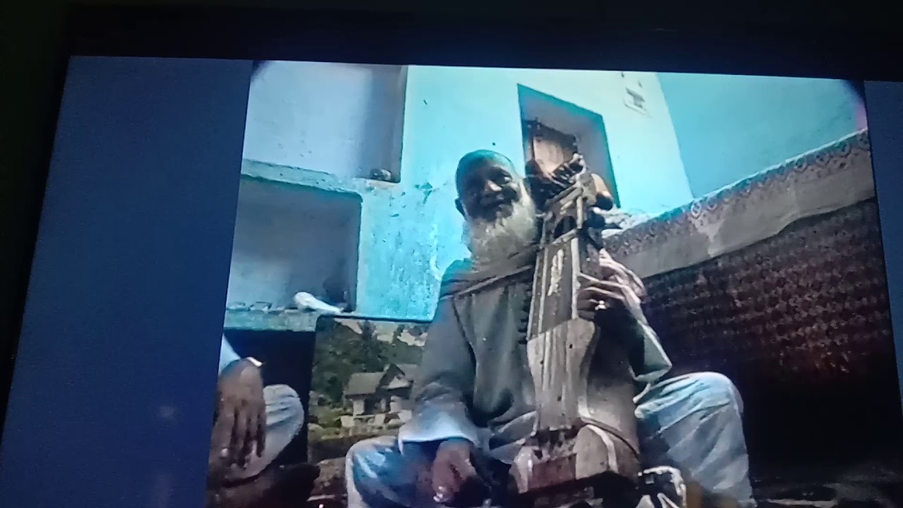Sarangi. Ustad Ghulam Sabir Qadri 1997 - YouTube