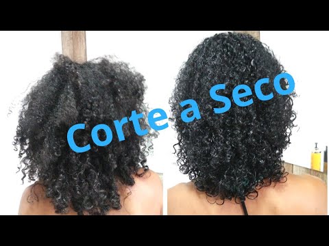 CORTE DE CABELO CACHEADO A SECO #meireregina - YouTube