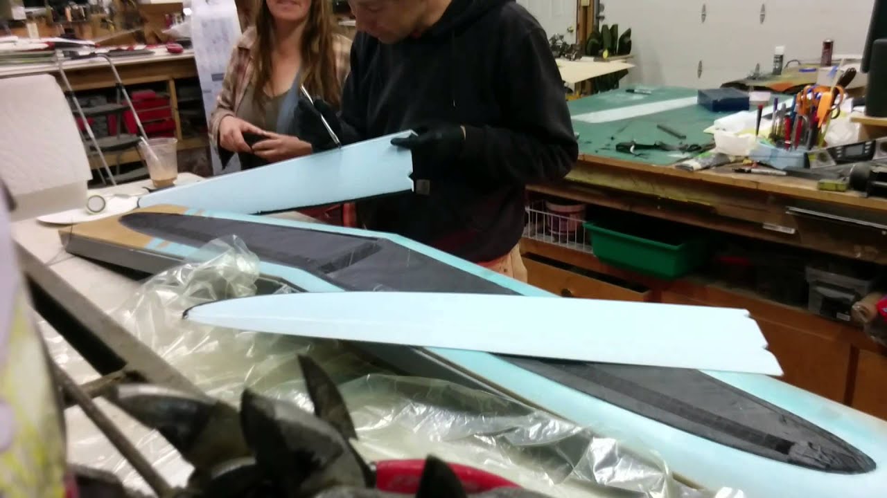 Bagging a DLG wing - YouTube