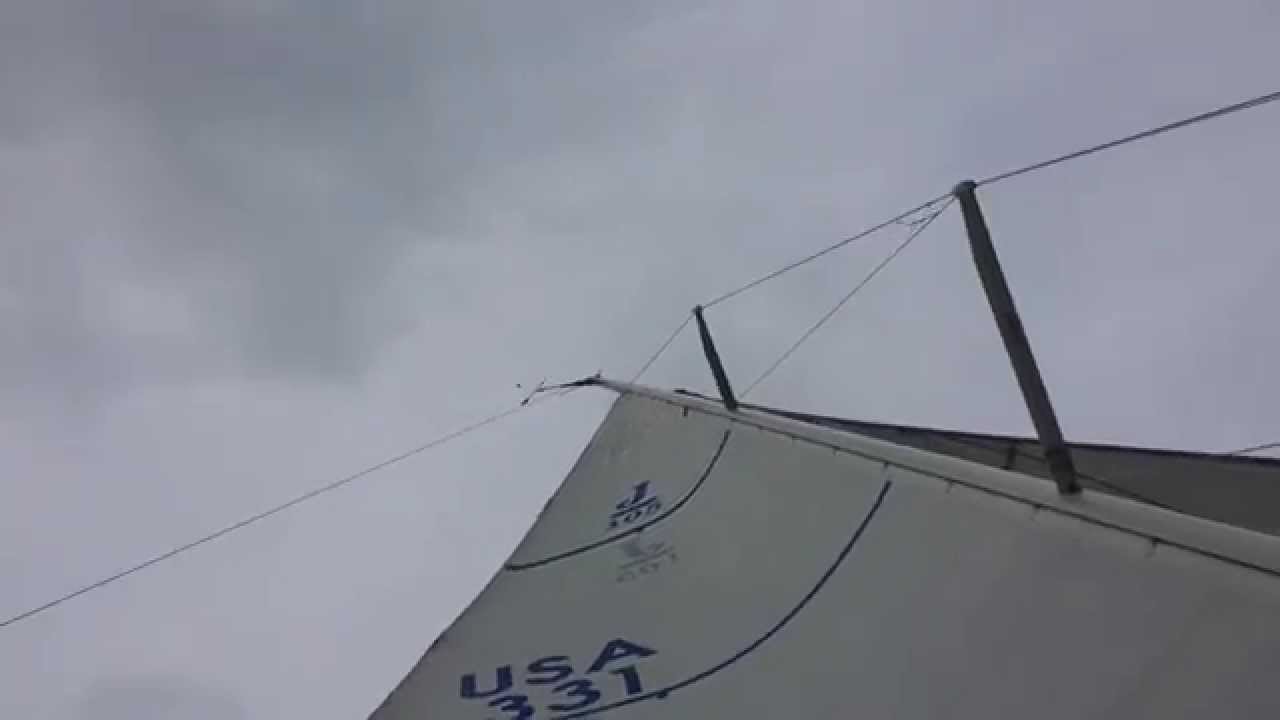 J105 SAILBOAT reef - YouTube