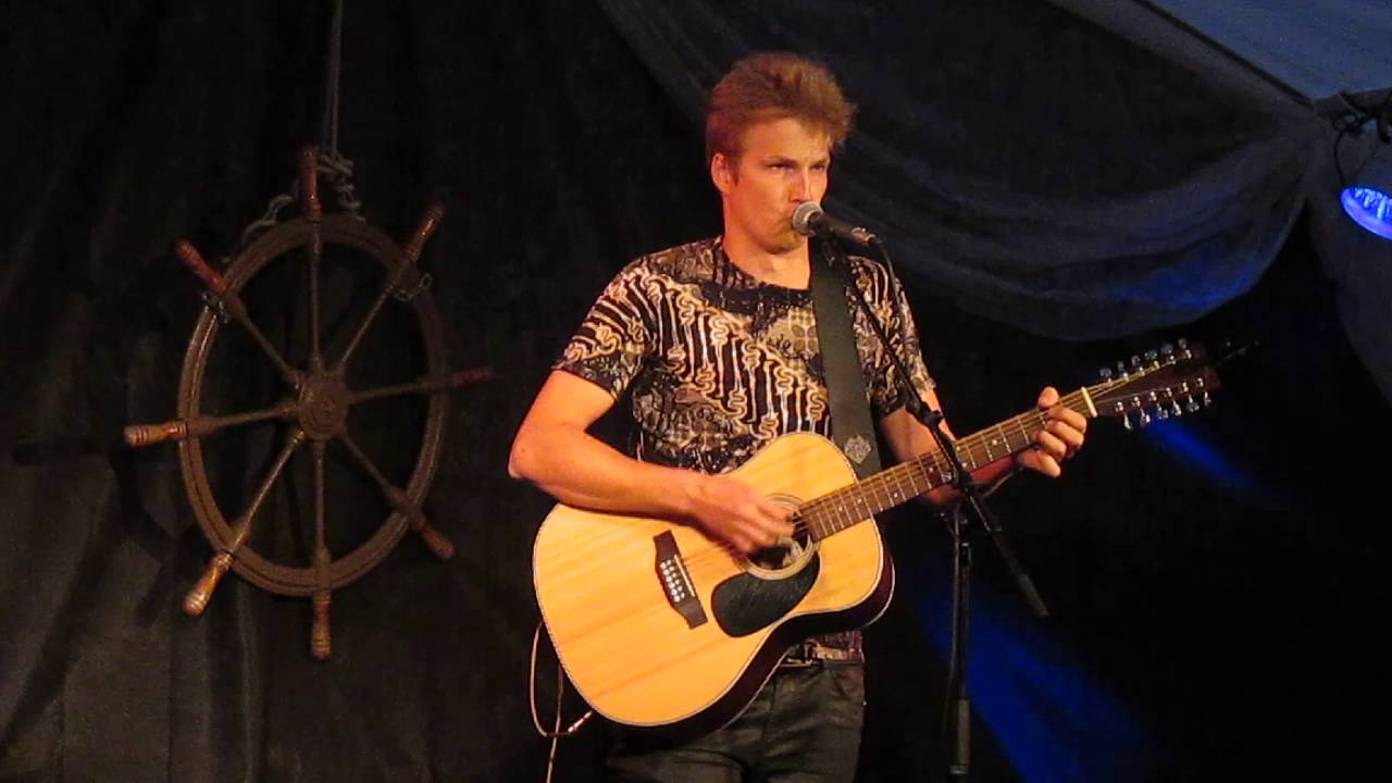 Taavi Peterson Sõbra käsi - YouTube