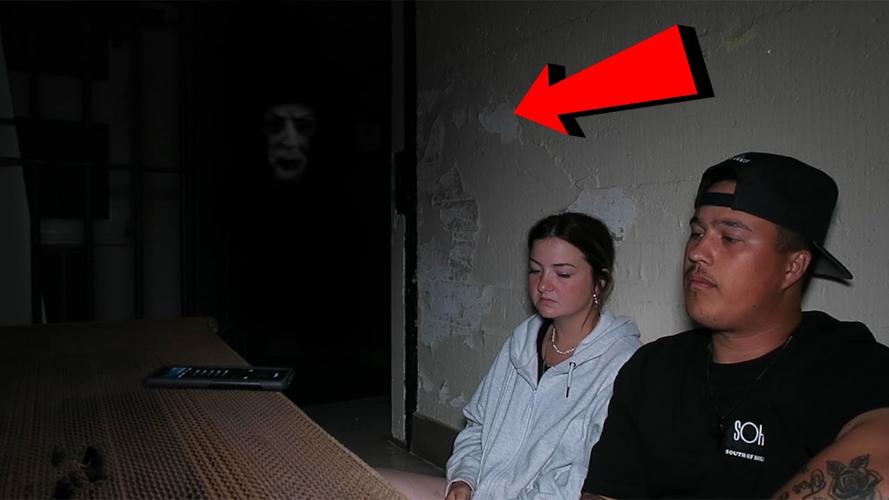 OVERNIGHT IN THE HAUNTED DORCHESTER PRISON (DOUBLE HANGING OF THE ...