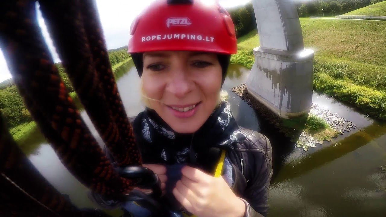 Lina Valaitytė, Šuolis su virve @ Baltosios Rožės tiltas, Alytus www ...