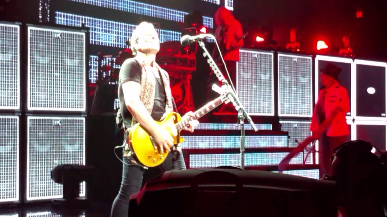 Summerfest Def Leppard Bringing On the Heartbreak - YouTube