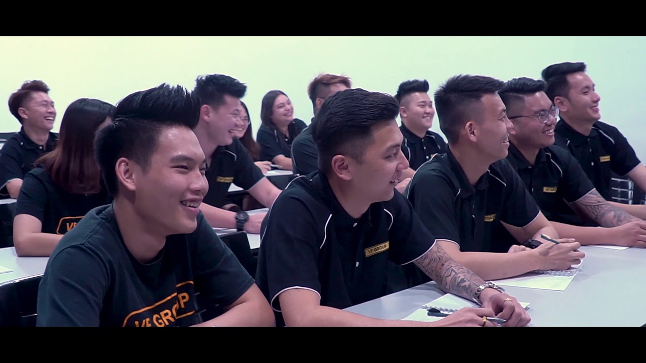 VF ACADEMY - YouTube