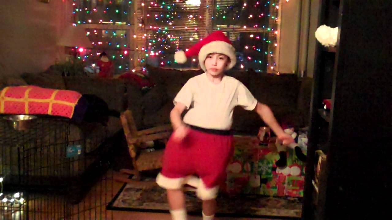 FUNNY KID DISCO SANTA DANCE - YouTube