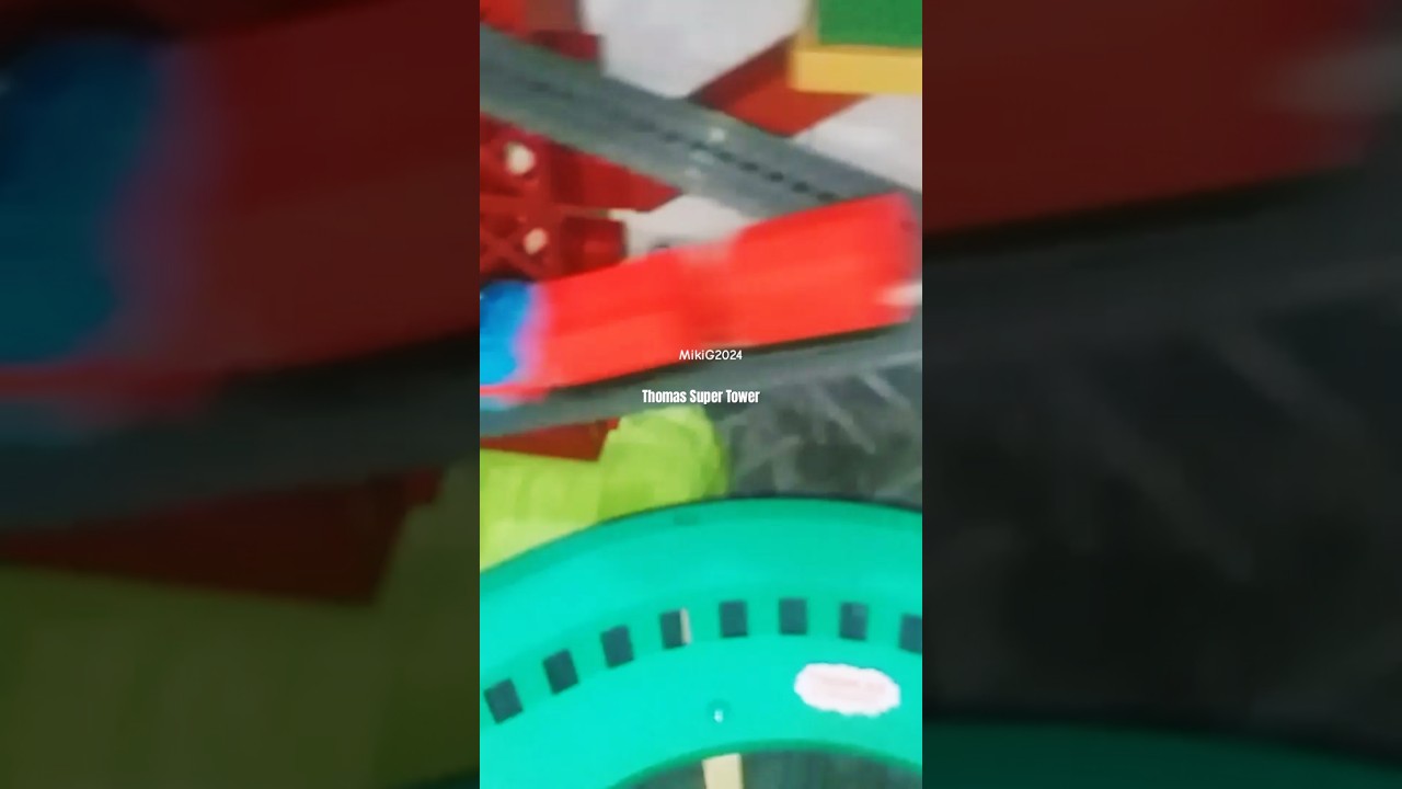 Train Thomas Super Tower. Tren Thomás en la súper Torre. - YouTube