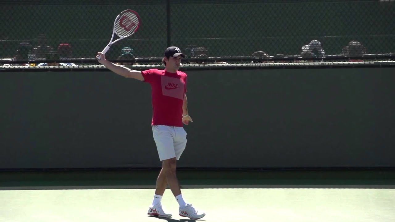 One Hand Backhand Wrist Flick - YouTube