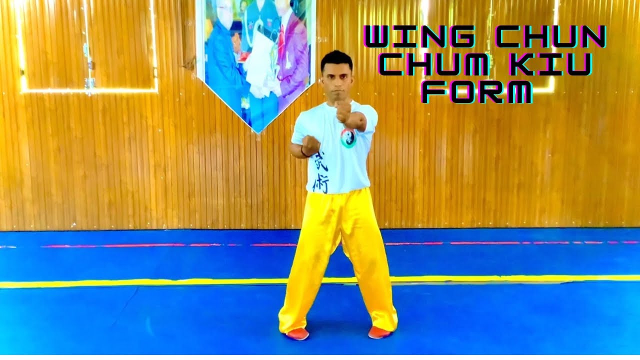 Wushu // Kung-Fu // Martial Art // WING CHUN "CHUM KIU FORM" - YouTube