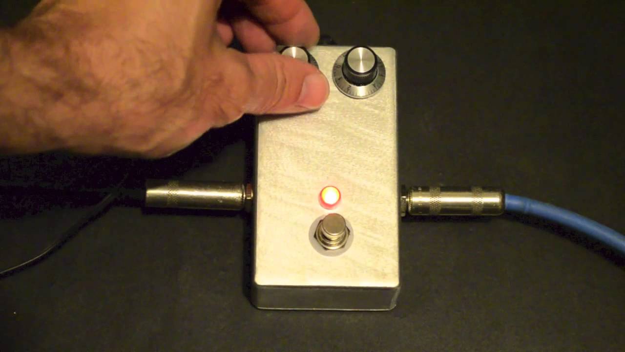 CBC PEDALS 'THE SI FUZZRITE' MOSRITE FUZZRITE CLONE FUZZ PEDAL - YouTube
