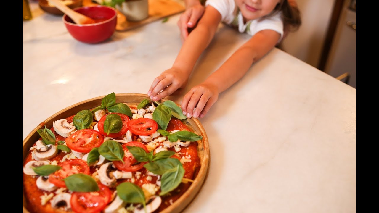 Homemade Pizza | For Kids - YouTube