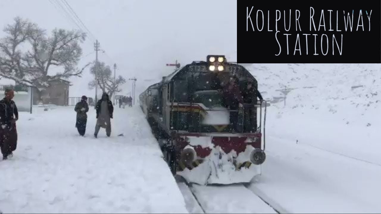 Bolan Mail Says Goodbye To Snowfall of Kolpur Railway Station ...