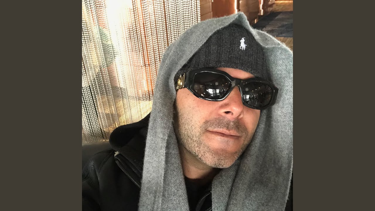 Show You How to Make Boss Moves - YouTube