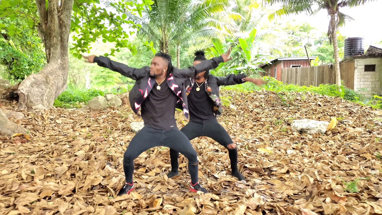 Mavado - Artillery ft Optimistic Dancers - YouTube
