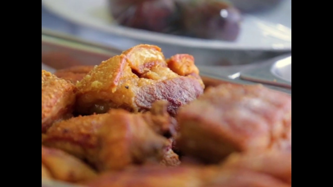 Chicharrones carnudos y crujientes • #SaborBarranquilla - YouTube