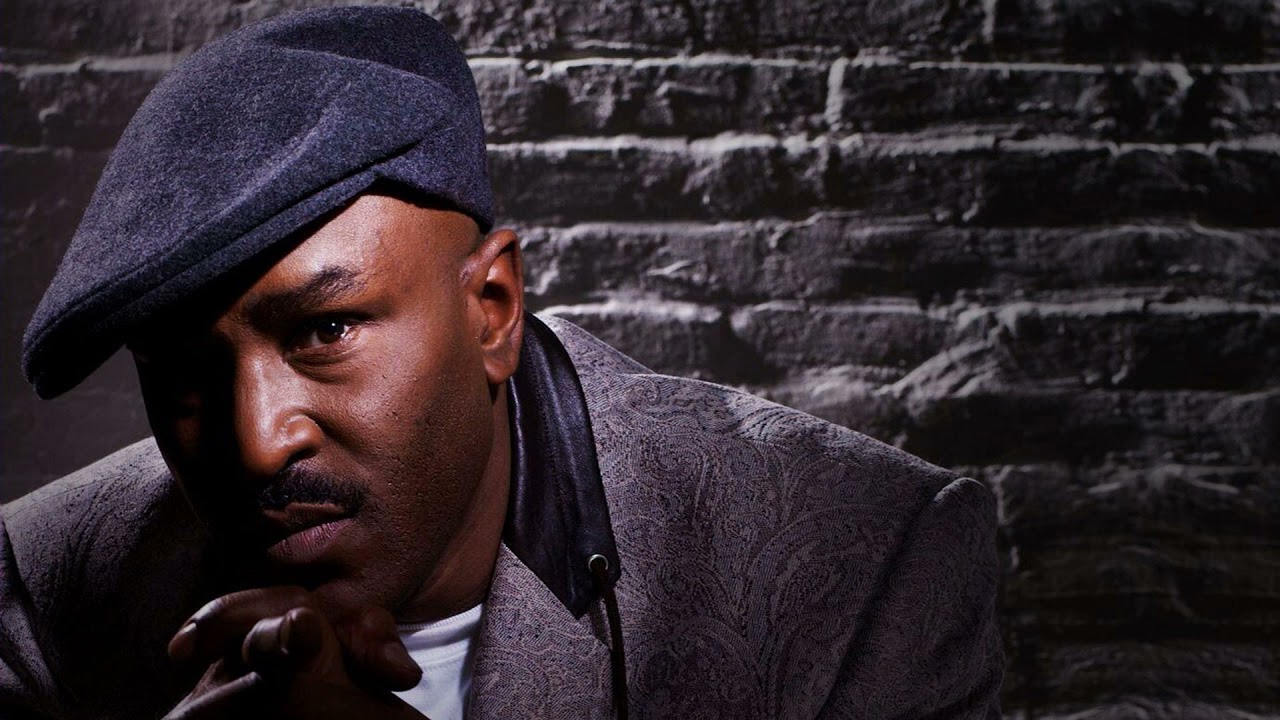 Easy Mo Bee - The Mo Bee Tape - YouTube