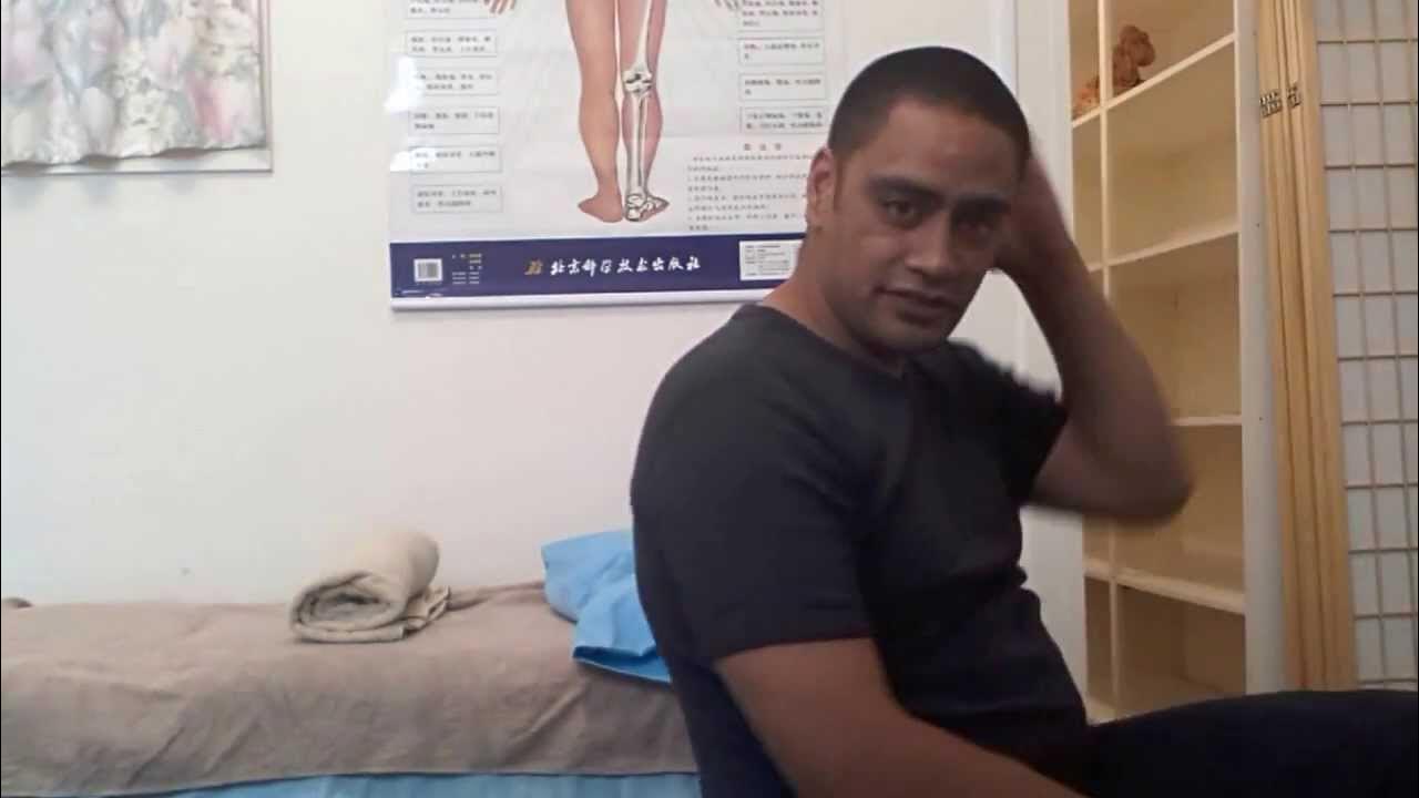 Upper Back pain how to crack your own back easy - YouTube