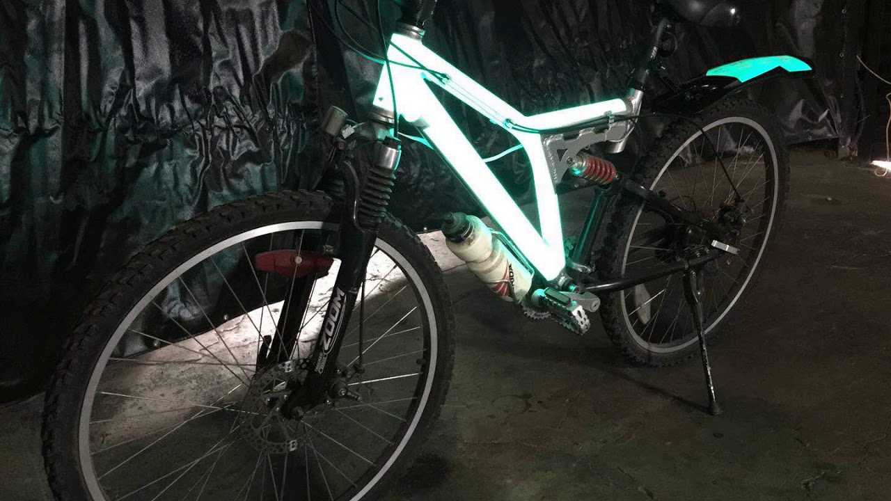 LitCoat 2nd generation electroluminescent paint a k a Light Emitting ...