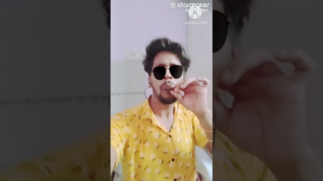 satrangi re song live#shorts - YouTube