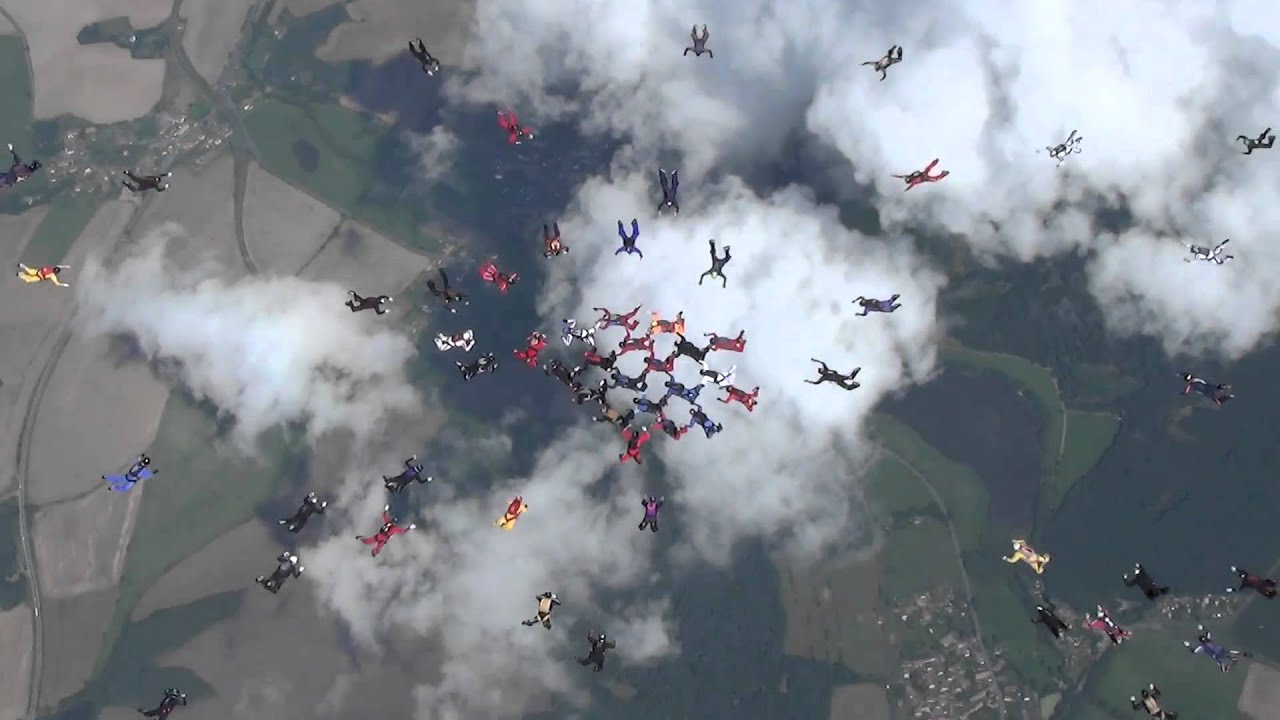 Skydive Pink Klatovy - D100 - Diamond Week HD - YouTube