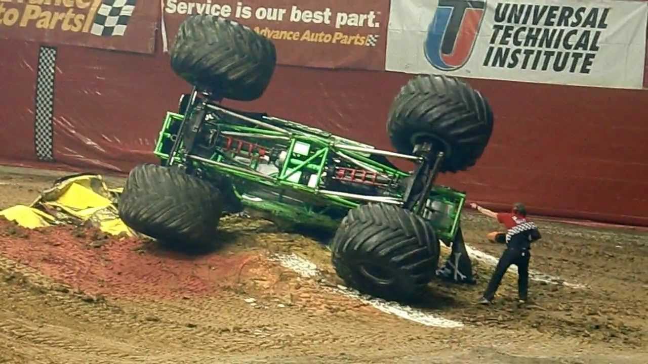 Grave Digger flips at Monster Truck Jam! - YouTube