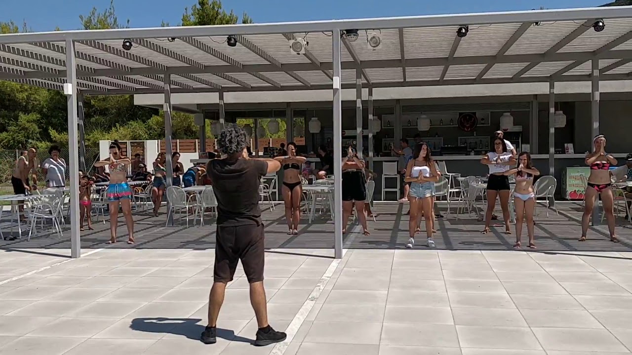 Hella Decalè DJ Mam's Zumba choreography by Spiros Goussis - YouTube