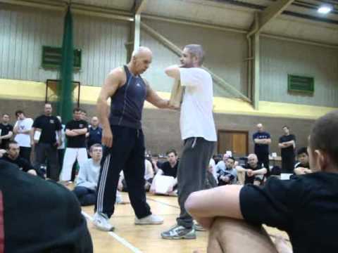 Ultimate self defense seminar on 28.11.2010 with Geoff Thompson - YouTube