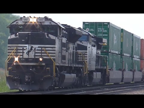 NS 1210 Leads an Intermodal through Pine, IN - YouTube