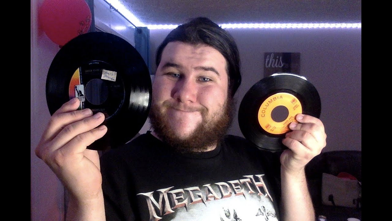 Friday Night Spins: Random 45 Night!! - YouTube