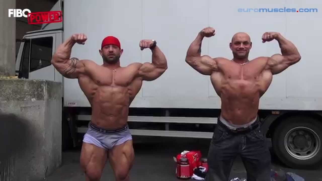 Sascha Zalman und IFBB Pro Guy Cisternino Posing at FIBO Power 2014 ...