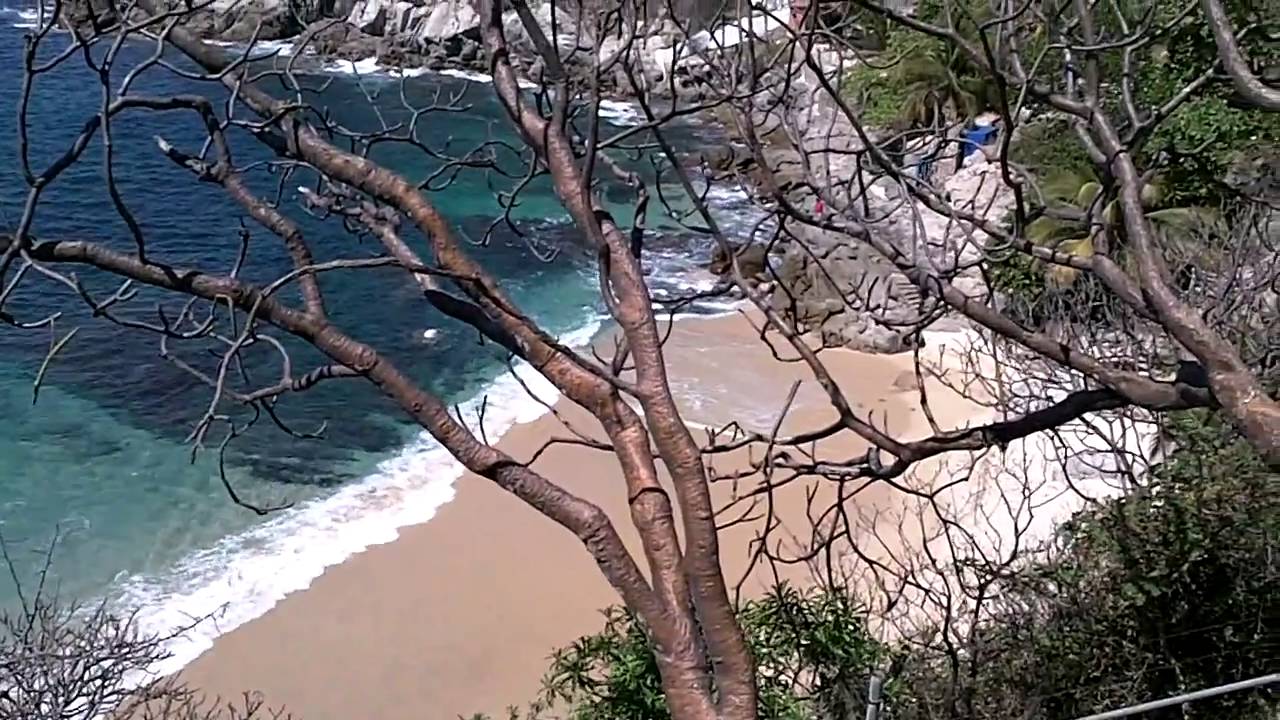 Villa Farnsworth, Tangolunda Bay Huatulco Mexico - YouTube