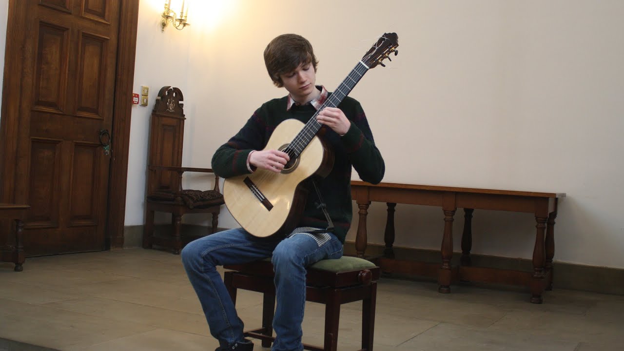 Johann Sebastian Bach: Fugue, BWV 1000 | Antony Beere - YouTube