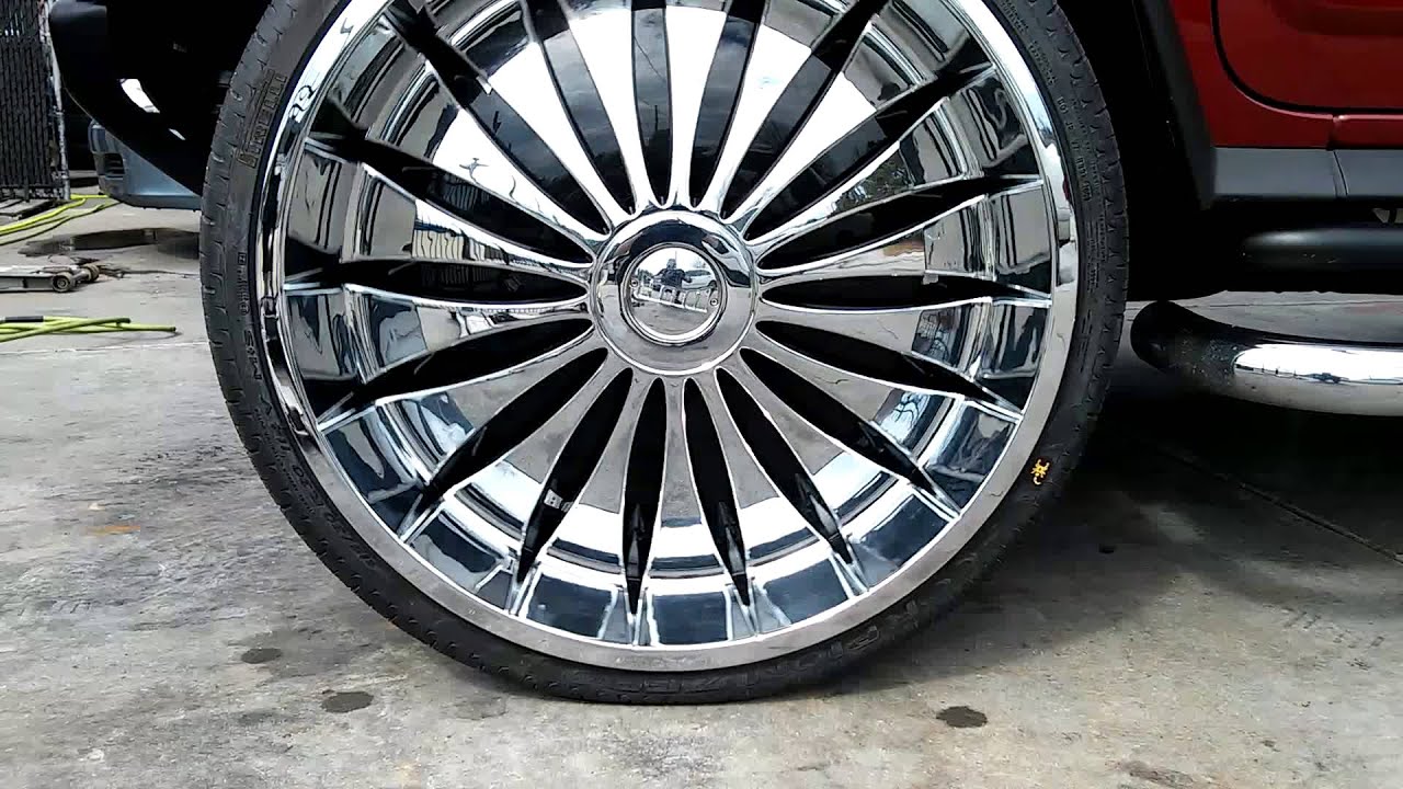 30" Dub Floaters on Hummer H2 - YouTube