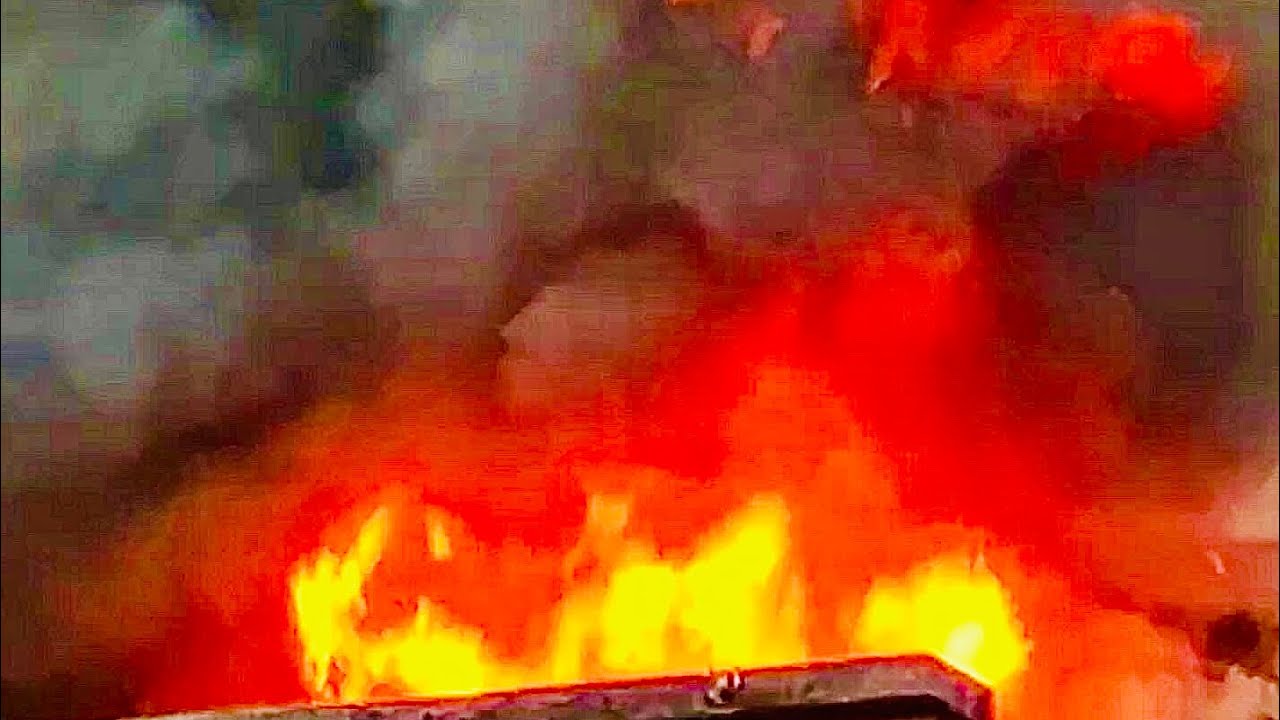 *{RARE FOAM OPS}*{FDNY BOX 6066}*{FDNY BATTLING STUBBORN 5TH ALARM FIRE ...