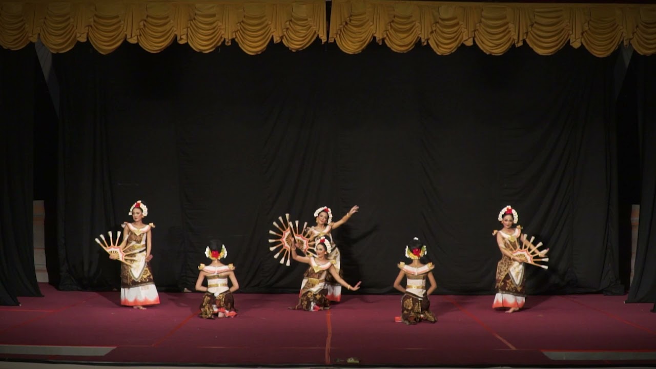 UJIAN TUGAS AKHIR TARI ISI DENPASAR "NI POLLOK" - YouTube