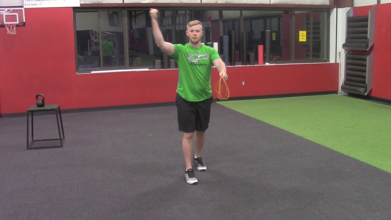 Split-Stance Diagonal Band Pullaparts - YouTube