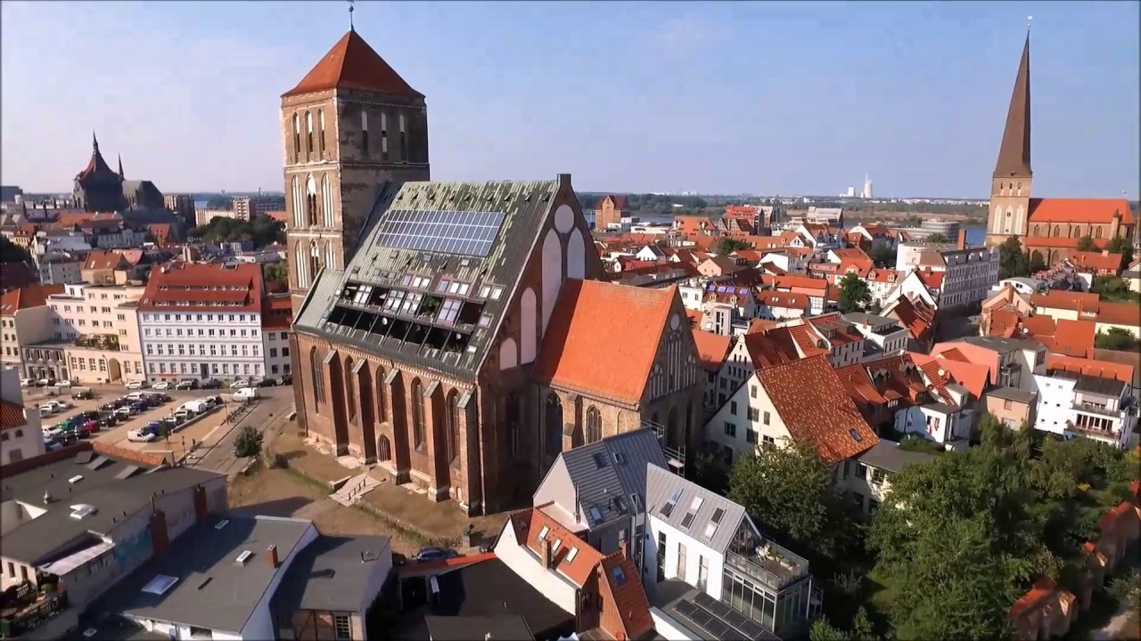 Unsere kleine Reise durch die Hansestadt Rostock - YouTube