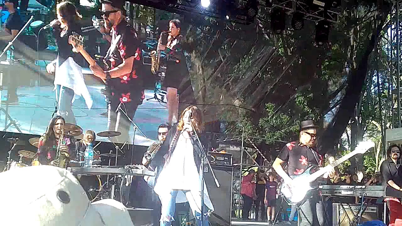 Sara valenzuela - YouTube