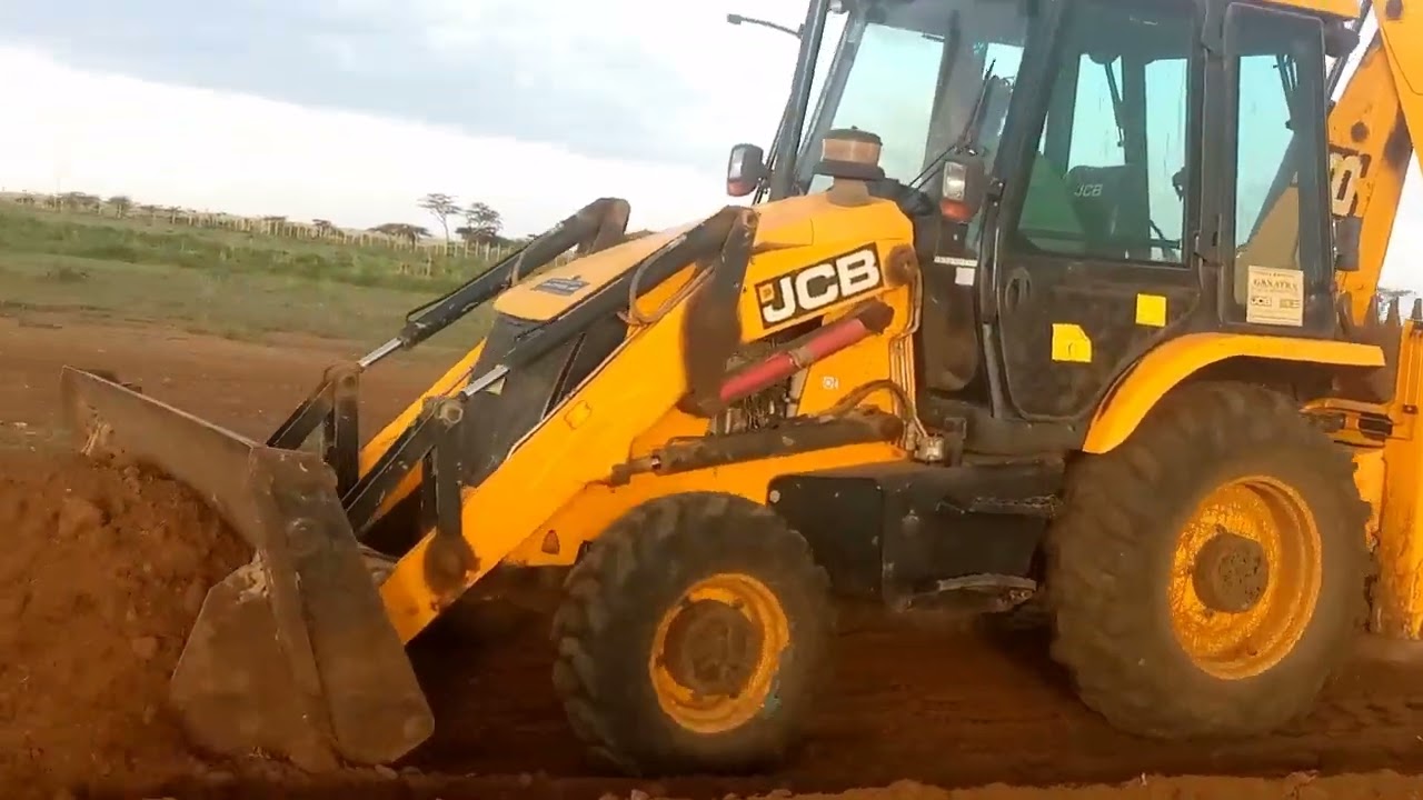 Leveling Using JCB Backhoe - YouTube