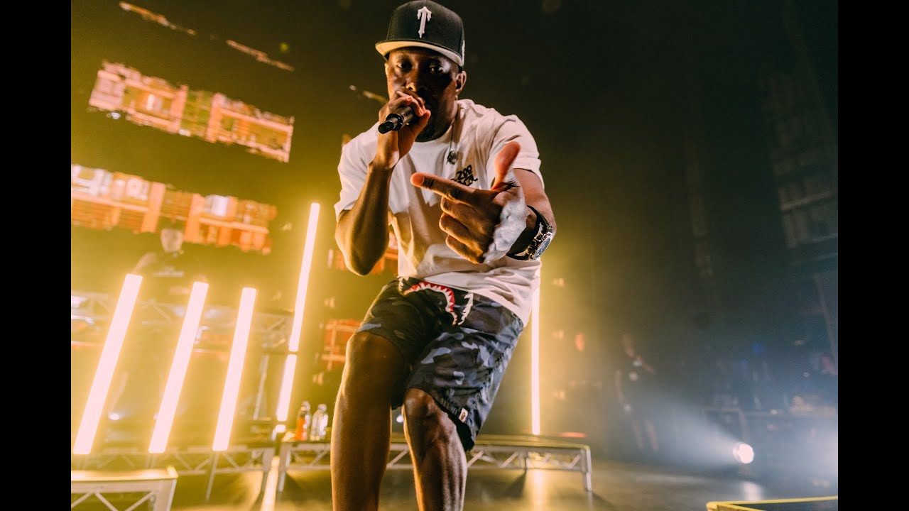 Dizzee Rascal - 1 Feb 2025 at Forum, Melbourne Australia. - YouTube