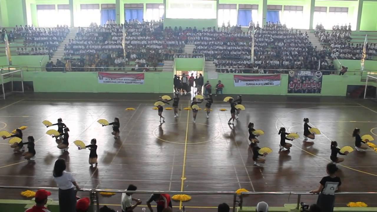 Cheers Dance Ekasma 2013 (Opening) Part 1 - YouTube